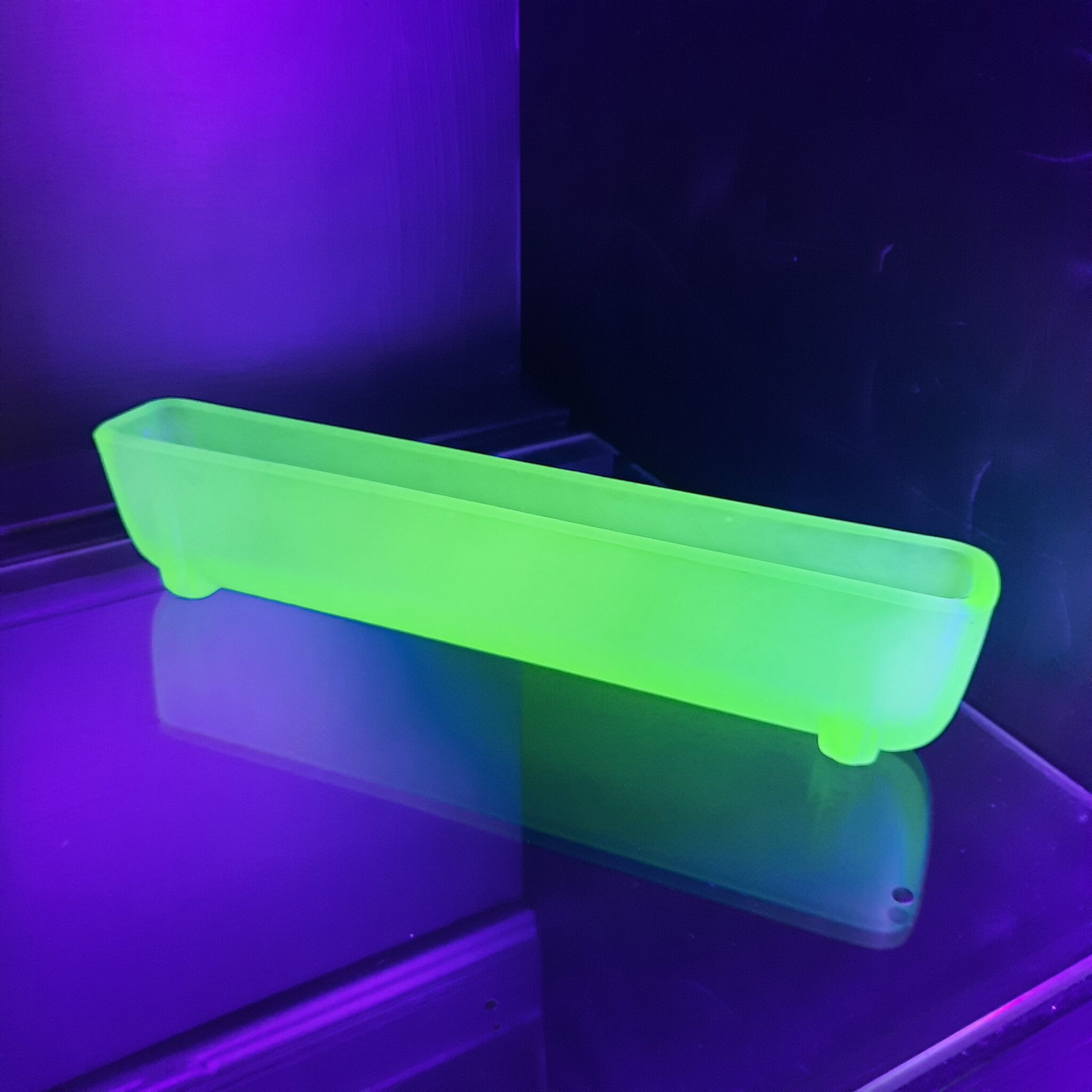 Frosted Green Uranium Flower Trough Vase