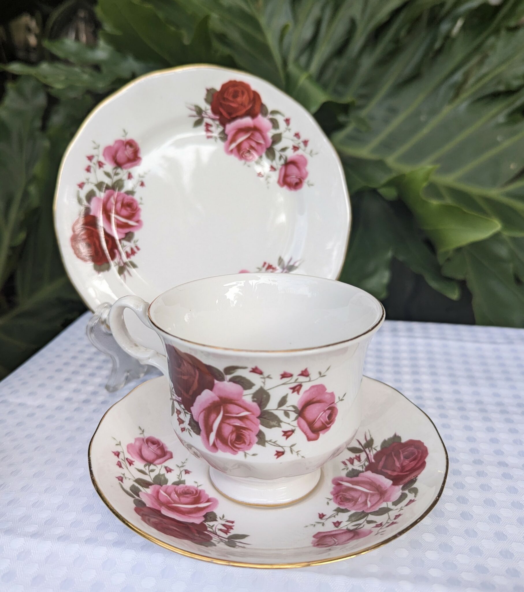 Shop Queen Anne Roses Trio Set Online