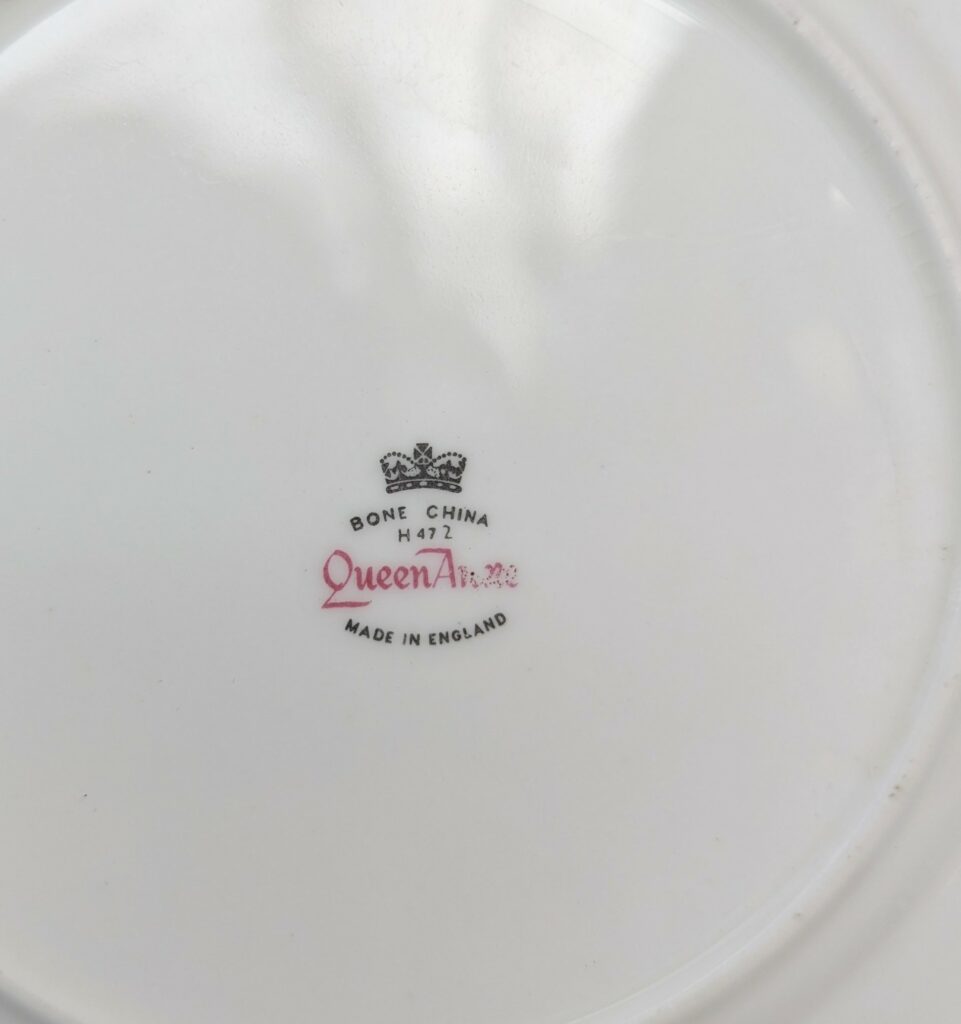 Shop Queen Anne Roses Trio Set Online